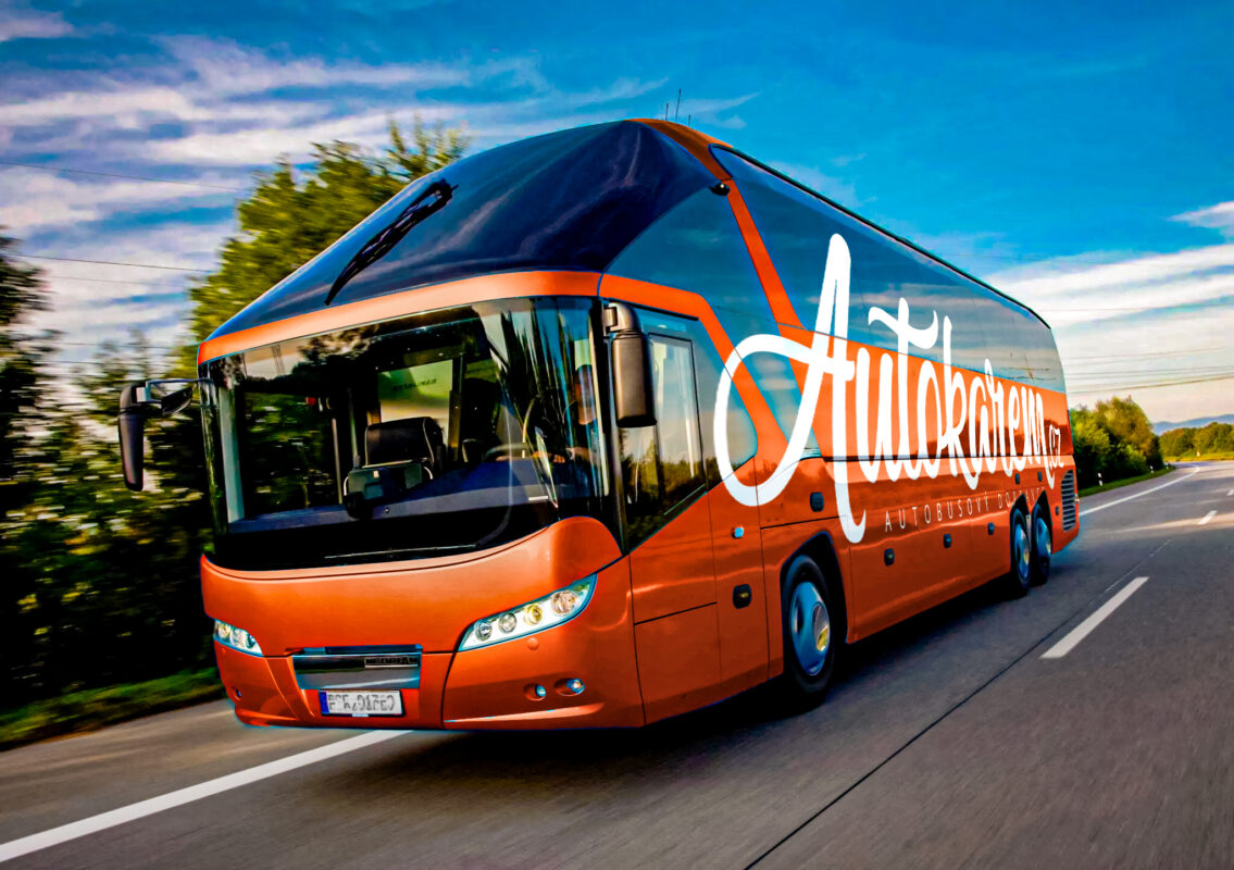 Neoplan Starliner - Autokarem.cz